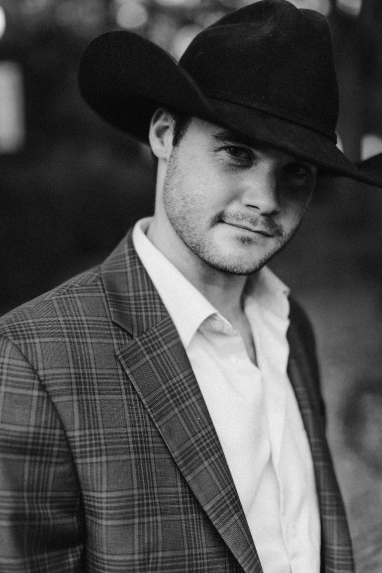 Get to Know Garret West, Market Associate - Holt Lunsford Commercial